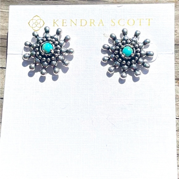 Kendra Scott | Jewelry | Kendra Scott Dryden Vintage Silver Tone Stud ...